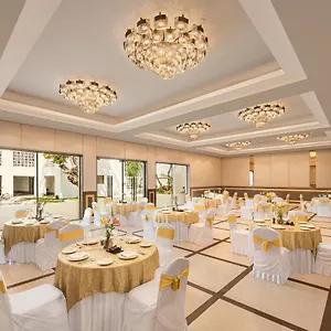 The Yellow House, Goa - Ihcl Seleqtions Anjuna: 5 star Hotel with a ...
